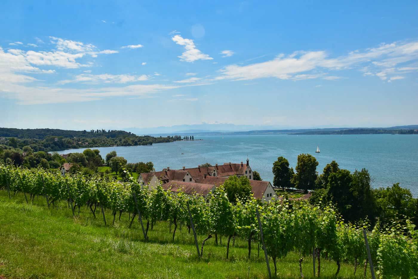 Seen in Baden-Württemberg: Unsere Tipps für die schönsten Badeseen ...