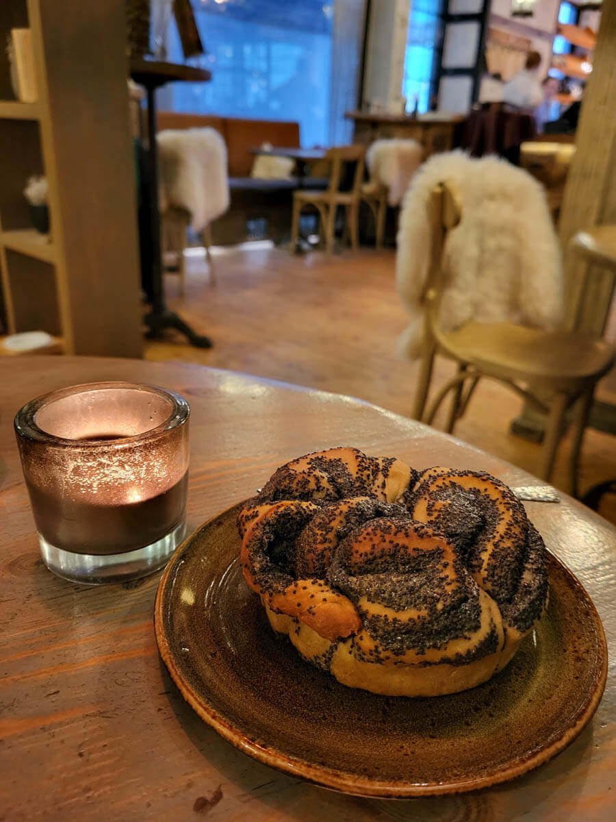 Tallinn Food Guide: Unsere Tipps für Cafés, Bars & (vegane) Restaurants ...