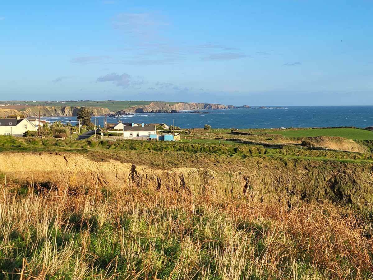 Geopark Copper Coast in Irlands Südosten: Dramatische Klippen ...